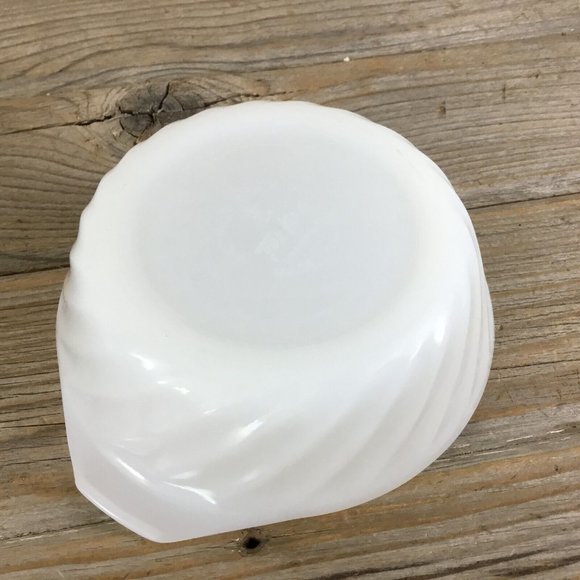 Fire King | Dining | 5 Fireking Anchor Hocking Swirl Tab Handles ...